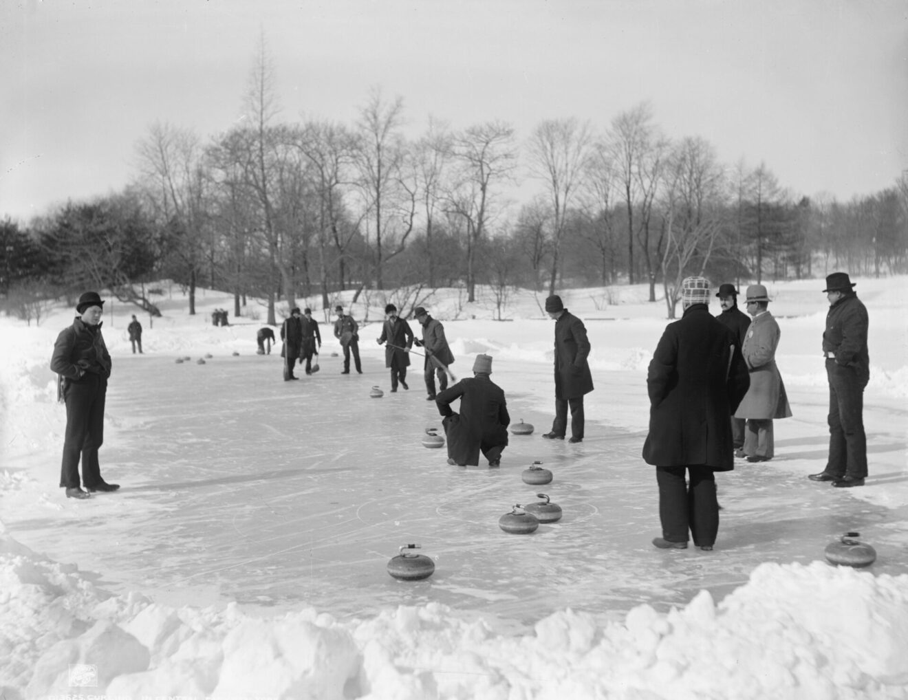 The history of curling - BougeBouge